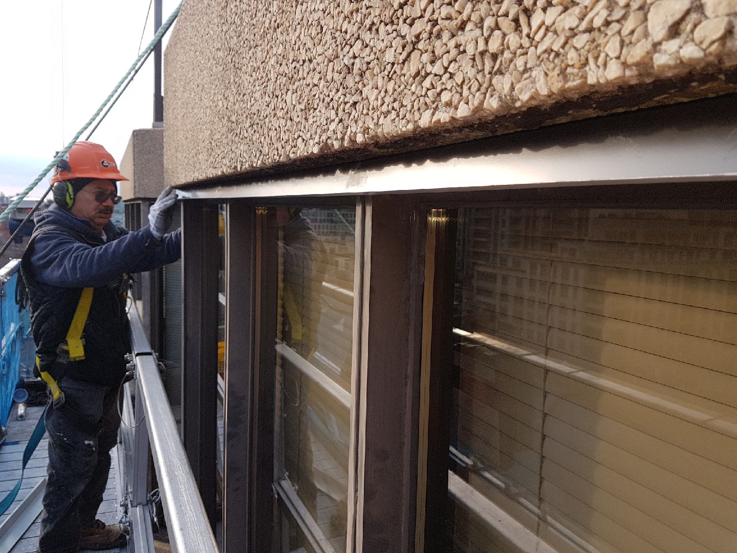 Caulking and Window Repair and Replacement - SST GROUP